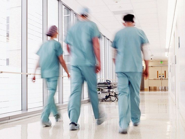 Mini heart attack: What it feels like, signs, and when to worry