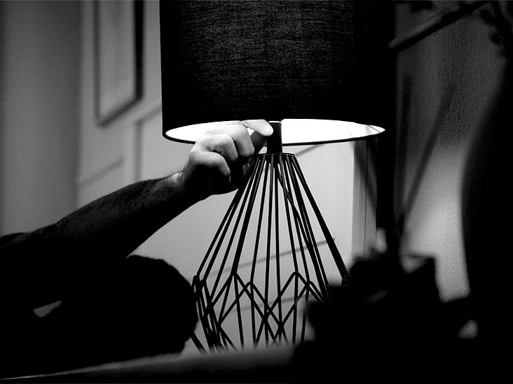 Joint pain at night: Causes and treatment