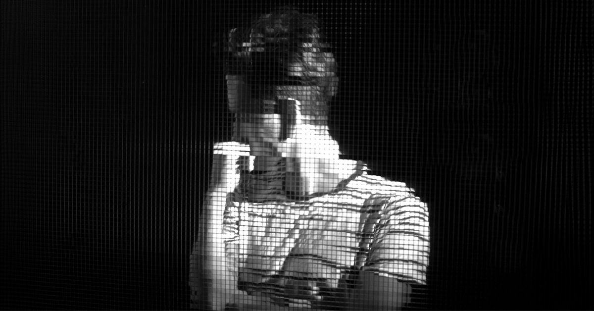 Schizoid personality disorder vs. PPD: Differences and more