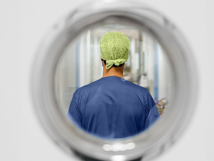 Surgery to remove lung nodule: What to expect, risks, and FAQ