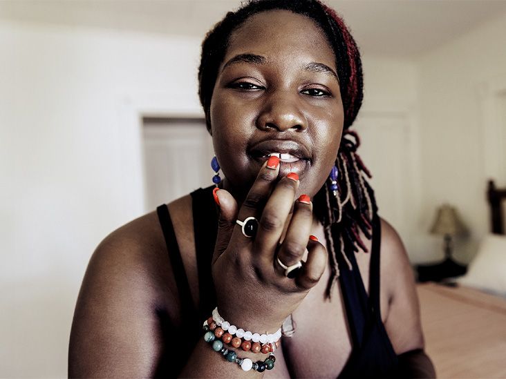 Dry skin around the mouth: Causes, treatment, and remedies