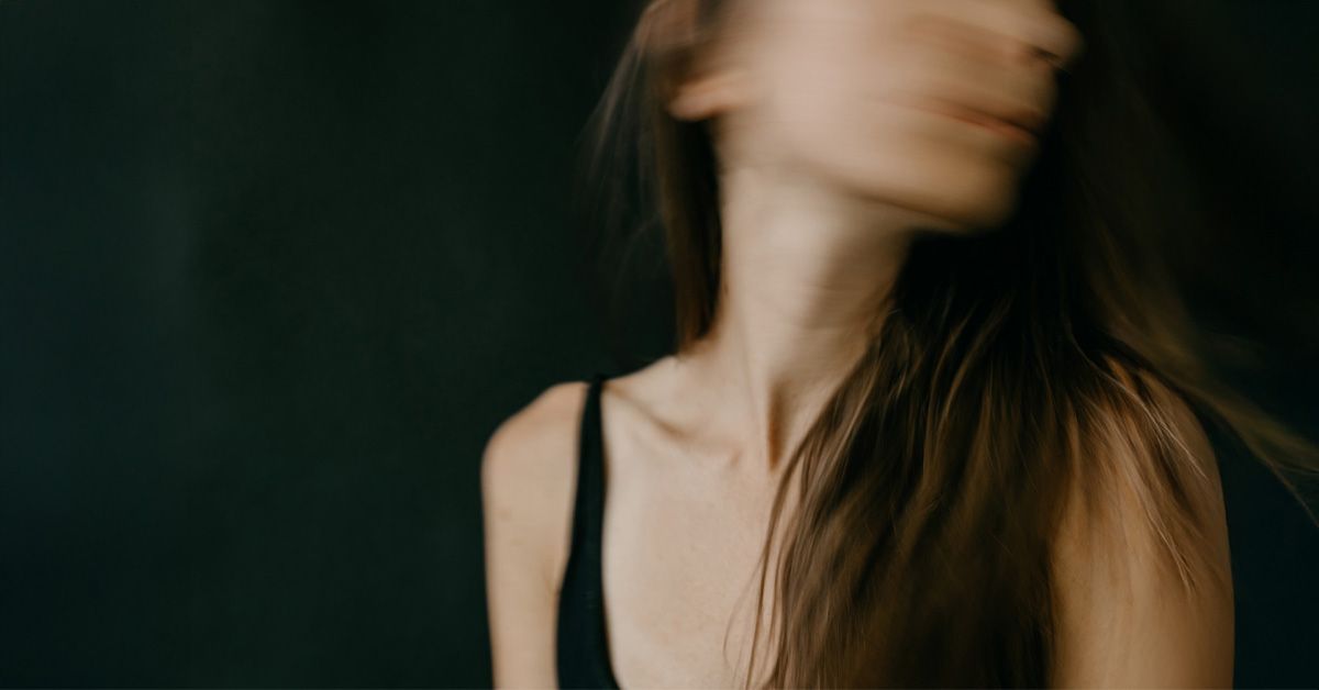 PTSD dissociation: Symptoms, coping, and treatment