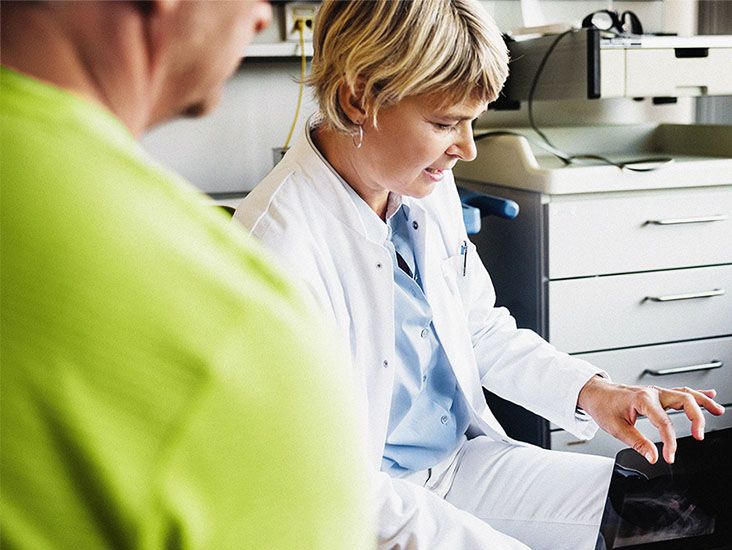 Splenic vein thrombosis: Definition, symptoms, treatment, and more