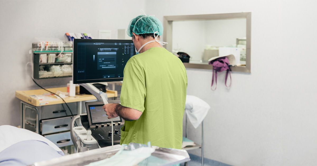 What to expect with a fasciotomy: Recovery and risks