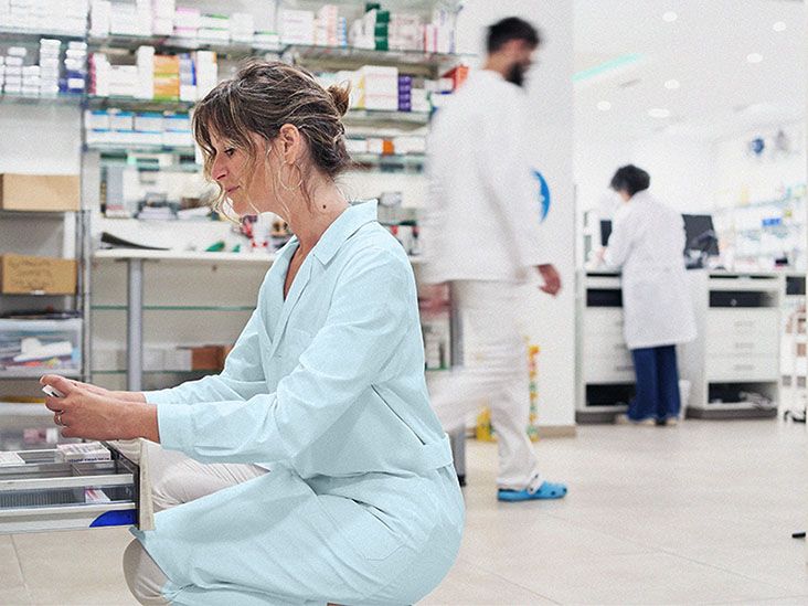 Does MRSA go away?