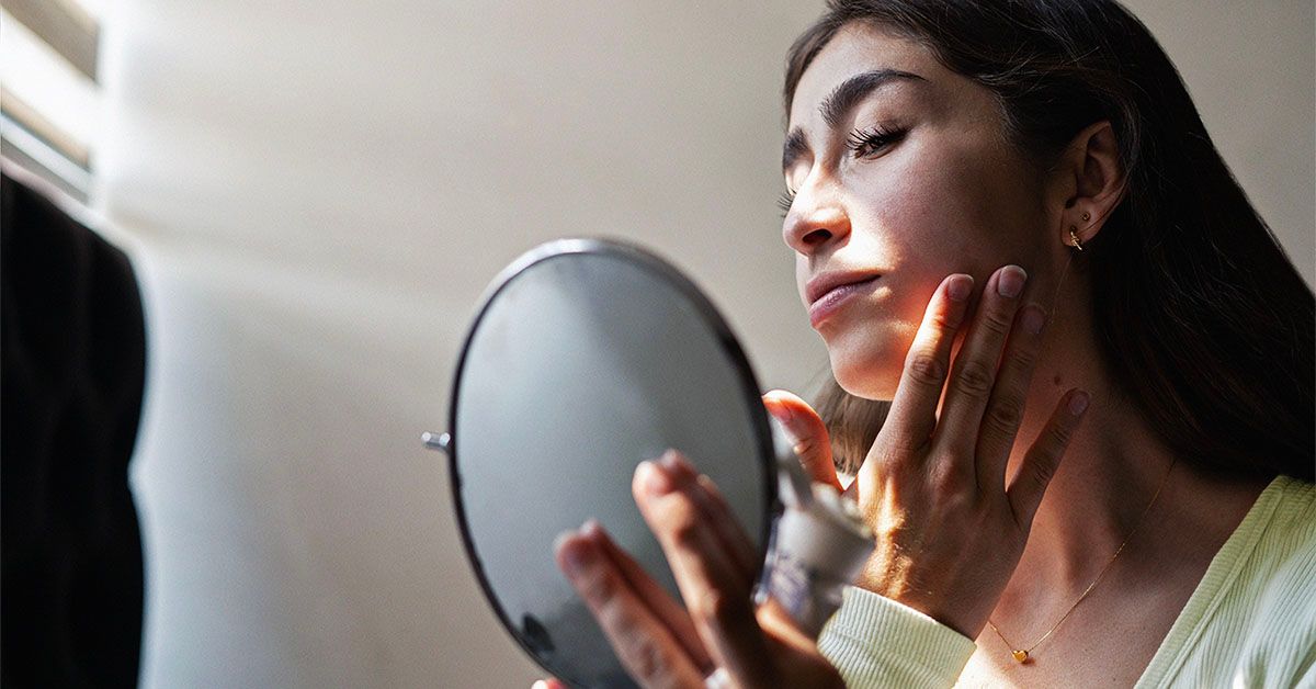 Does kidney failure change skin color? What to know