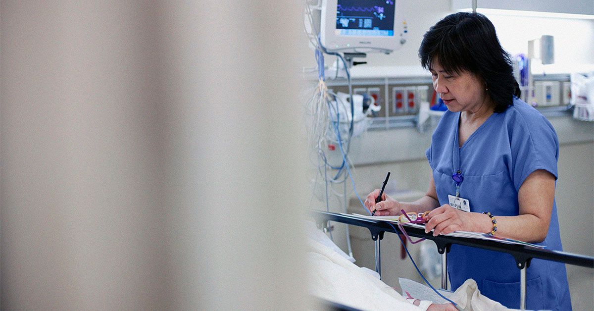 How is a stent for kidney stones removed? At home and in the hospital