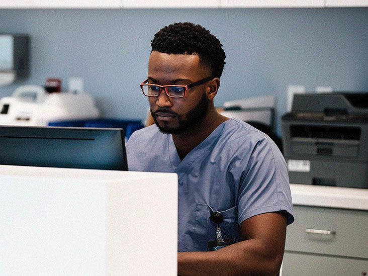 6 Possible causes of black stool and when to get medical help