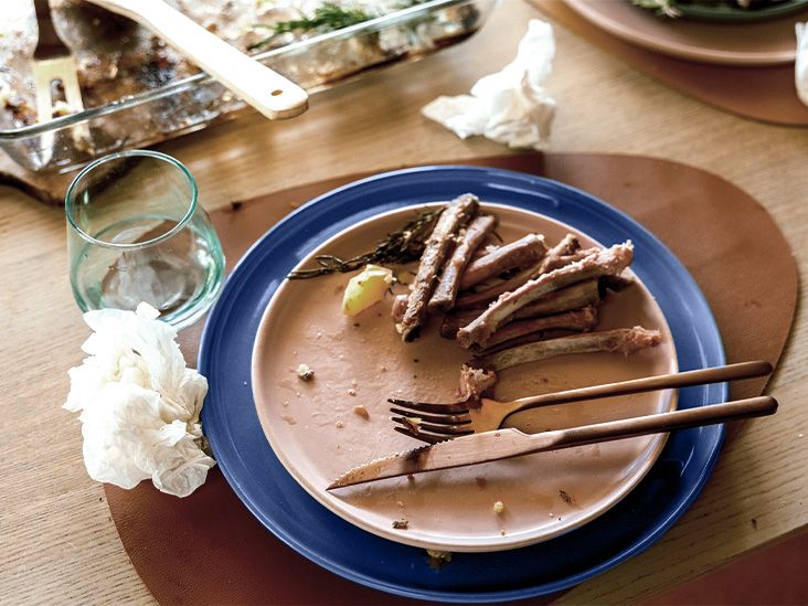 One meal a day: Health benefits and risks