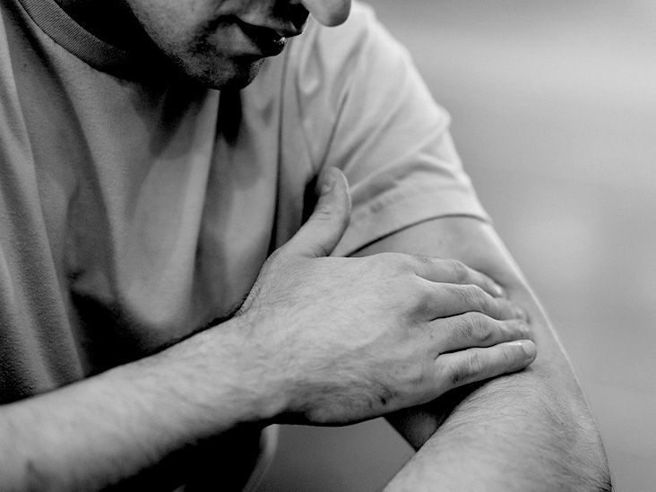 Lyme disease rash: Symptoms, stages, and identification