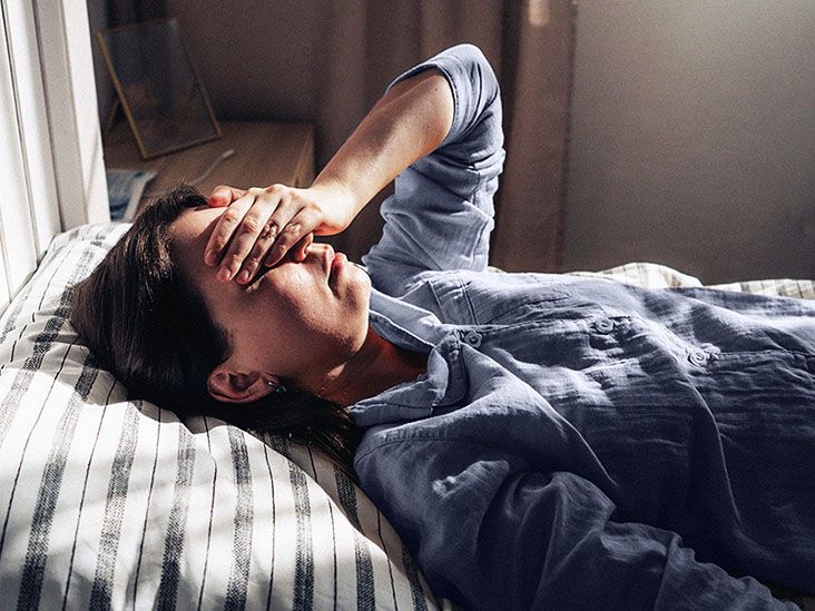 Nausea after eating: Symptoms, causes, and treatment