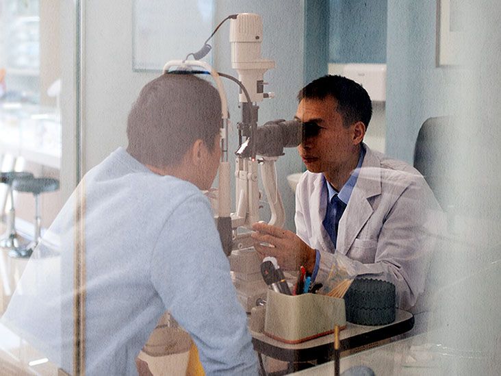 How to treat an eye infection due to MRSA