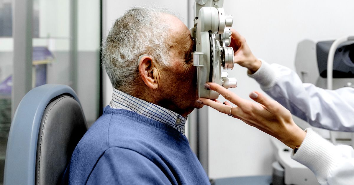 Intraocular lens dislocation: Symptoms, causes, and treatment