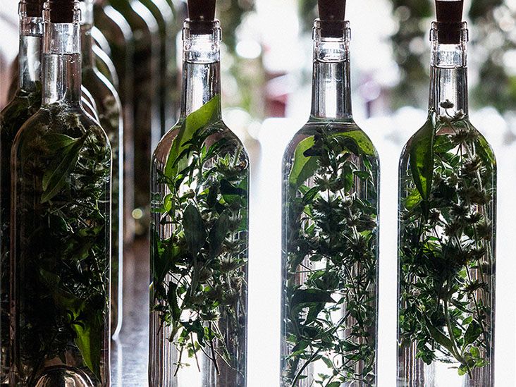 Herbal tinctures: 5 types and recipes