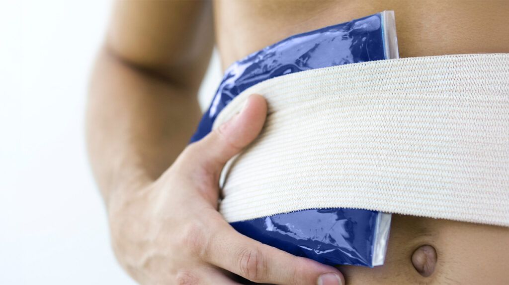 Pulled stomach muscle: Causes, symptoms, hernias, and strains