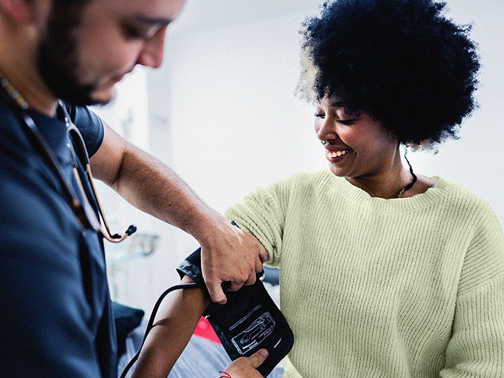 What causes high diastolic pressure? Symptoms and treatment