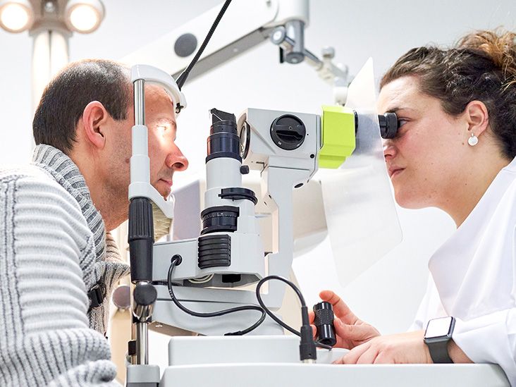 Eye freckles: What they are and when to see a doctor