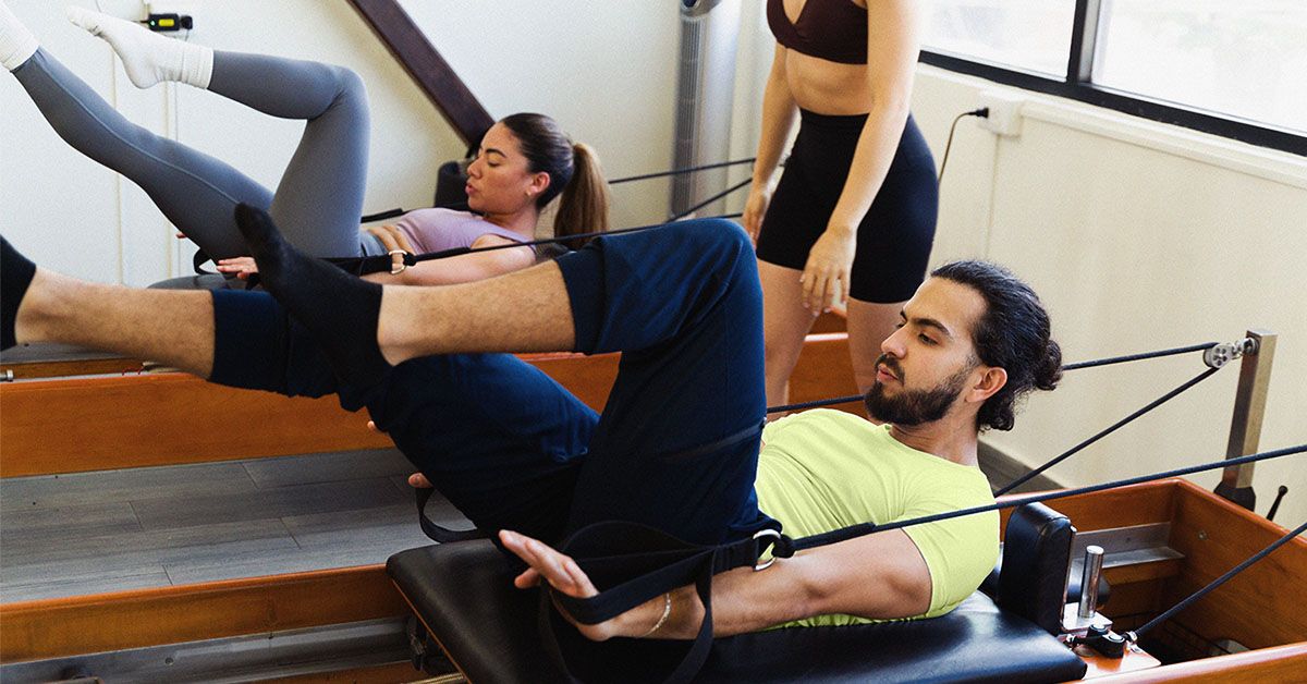 Reformer vs mat pilates: Differences, risks, and more