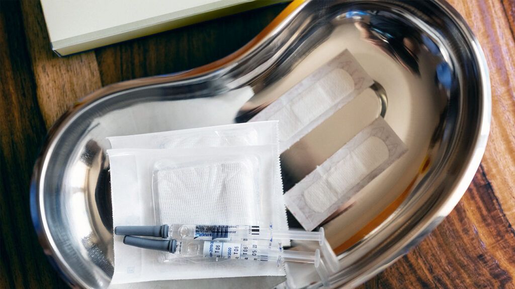 What vaccines are in a U.S. adult immunization schedule?