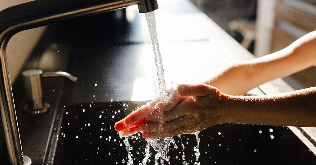 Weak immune system: Symptoms and what to do