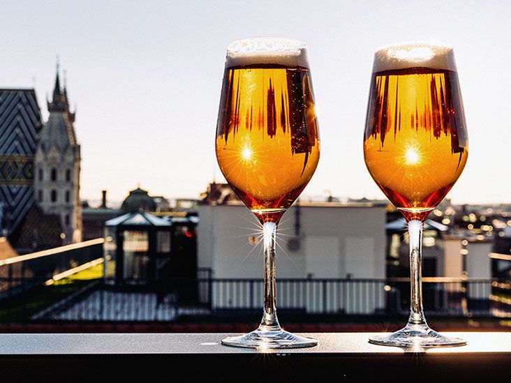 Carbs in beer: Nutrition facts of 28 popular beers