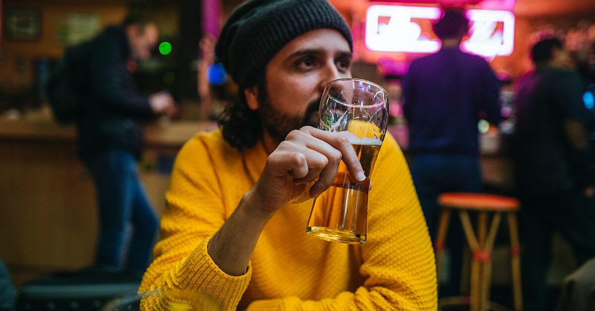 Symptoms of Alcohol Use Disorder (Alcoholism) I Psych Central