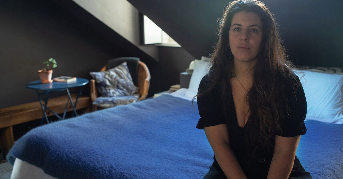 Complex PTSD: Symptoms, Signs, and Triggers | Psych Central