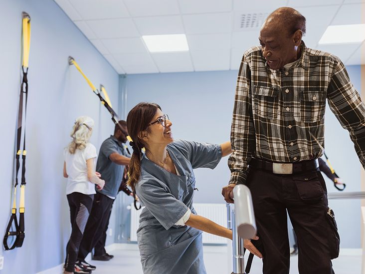 Postsurgery Depression: Signs, Symptoms, and Causes