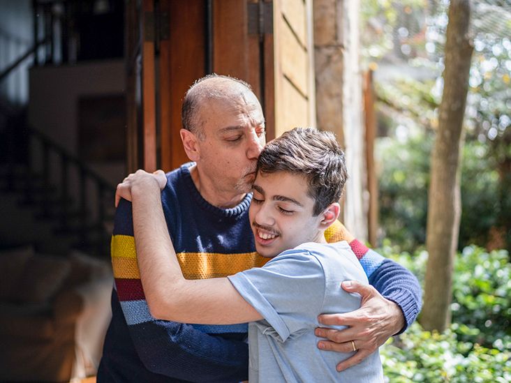 Nonverbal Autism: Signs, Causes, Diagnosis, and Therapy Options