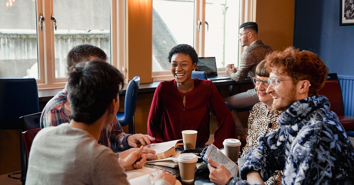 21 Socialization Tips: Coping with Social Anxiety