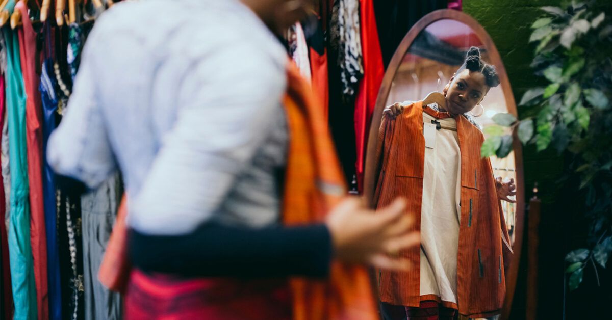 How I Overcame Compulsive Shopping to Cope with My MS Body Image