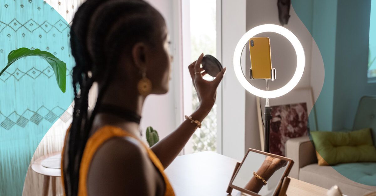 17 Great Chronically Ill and Disabled Content Creators to Follow